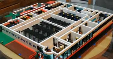 Video: Amazing LEGO Data Center