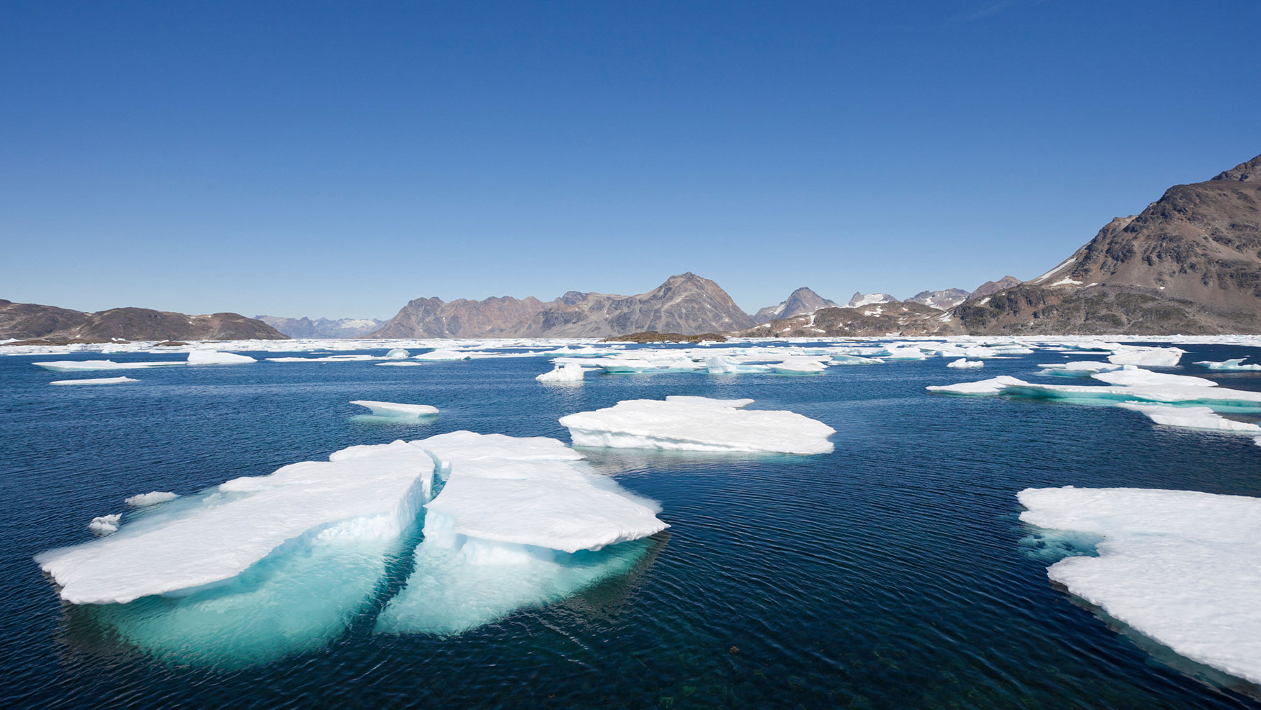 The Case for Seawater Cooling in Data Centers