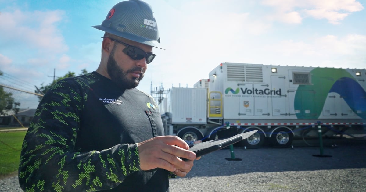 Firm Energy Microgrids: Reliable Power for Data Centers