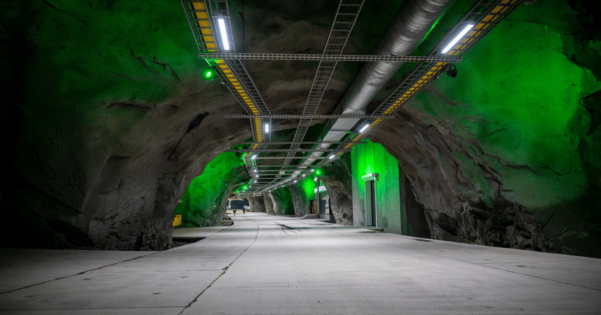 Underground Data Centers: Security, Cooling, and Complexity