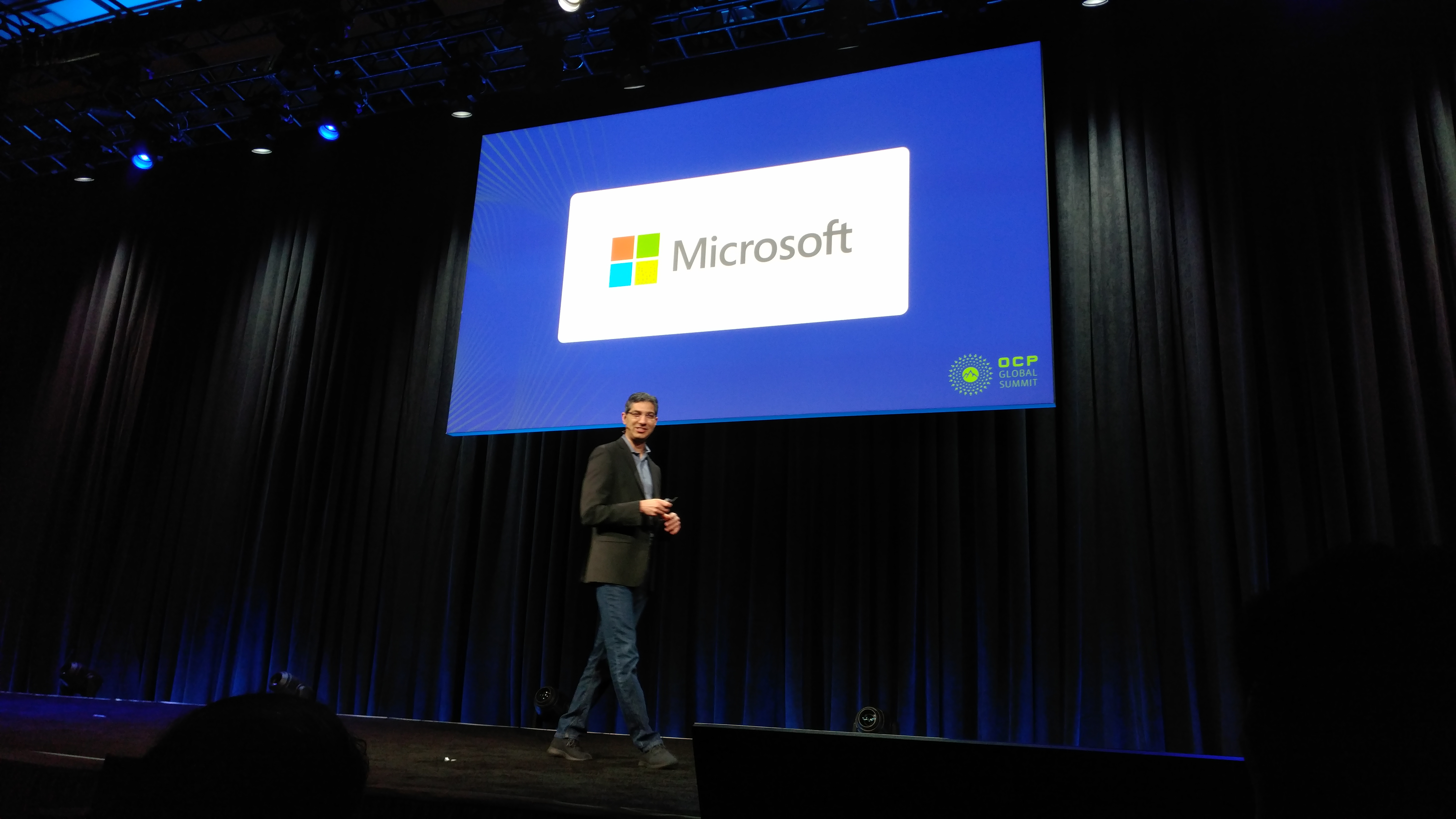 Microsoft Reveals First Hardware Using Its New Compression Algorithm
