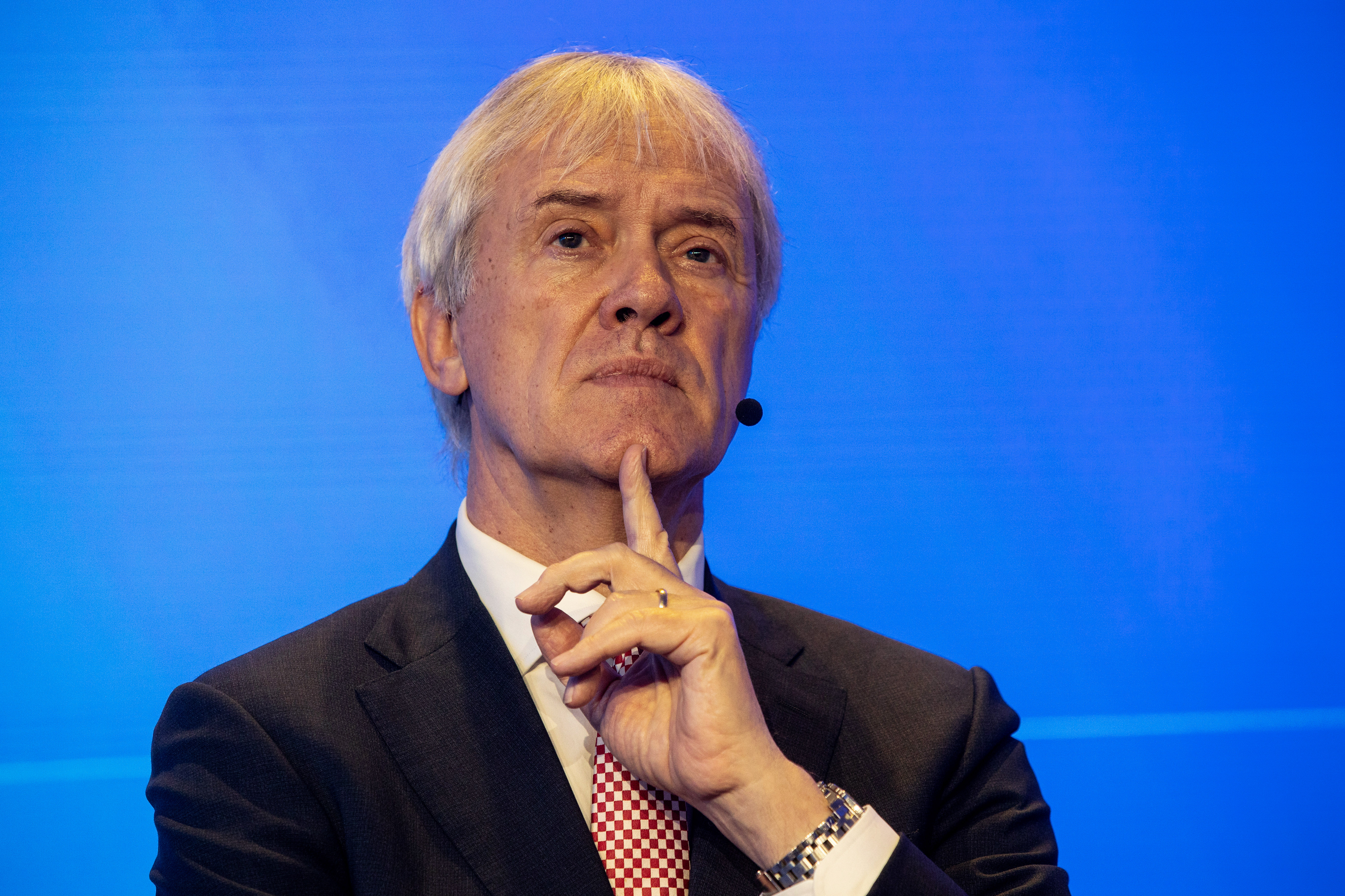 ASML CEO Wennink Retires, Christophe Fouquet Takes Helm