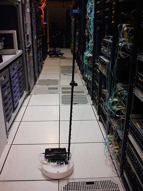 How a Robot Can Simplify Data Center Management