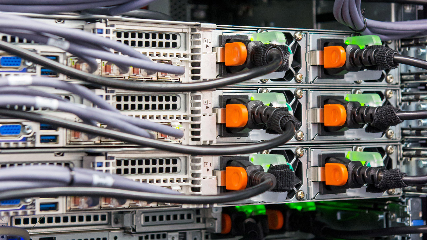 Data Center as a Service vs. Colocation: Key Similarities and Differences