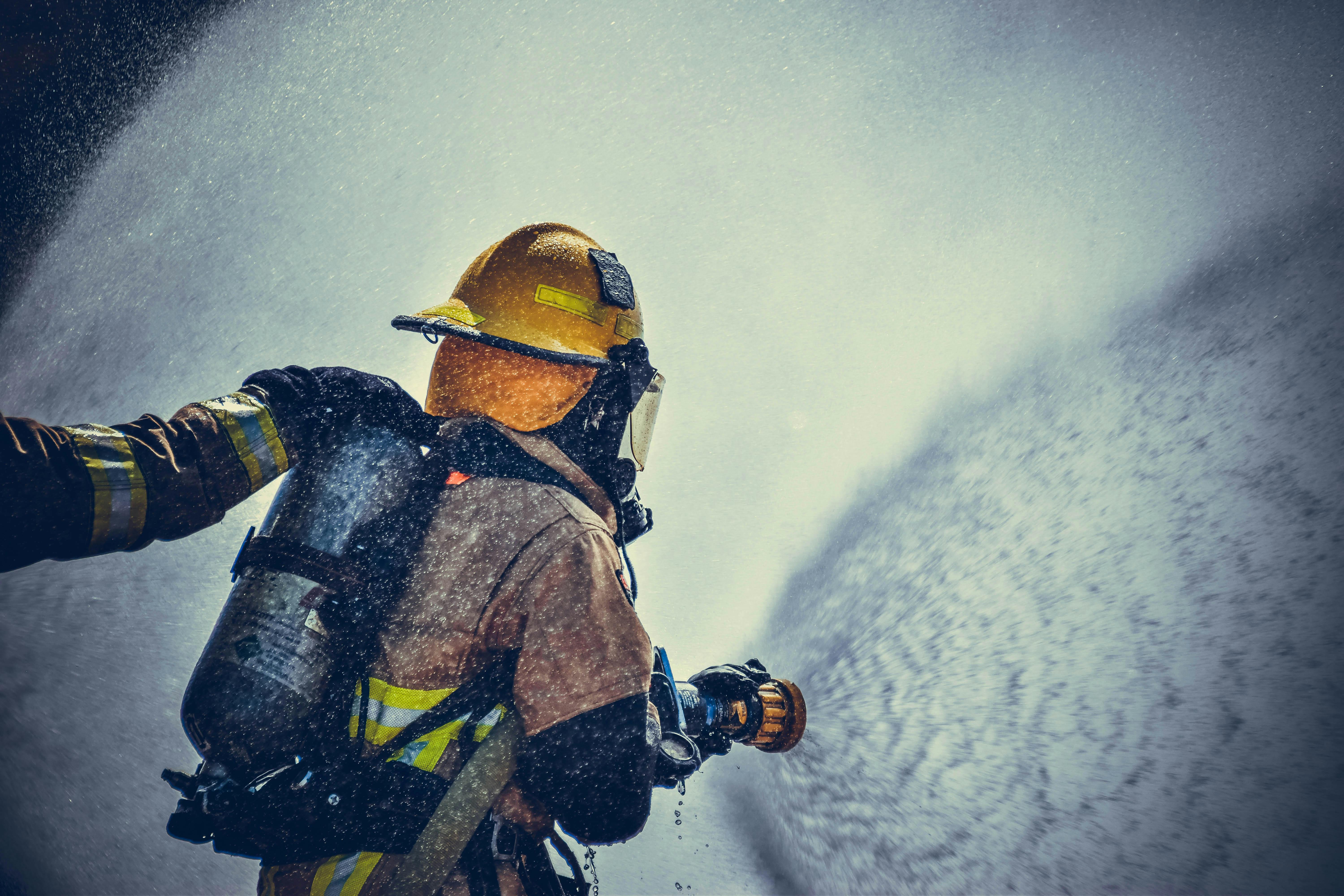 Firefighter health check (PPME) - KLM Health Services