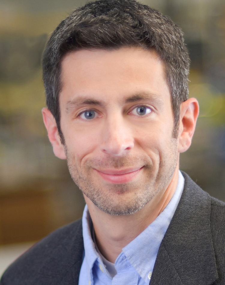 Sanofi to Help Fill and Pack the Pfizer COVID-19 Vaccine and More News