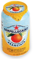 Overlid keeps cans of sparkling water clean