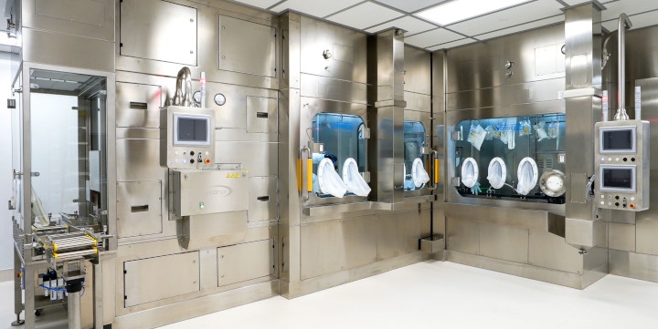 Isolator-Based Fill/Finish Line Assures Sterility of Injectible Drugs