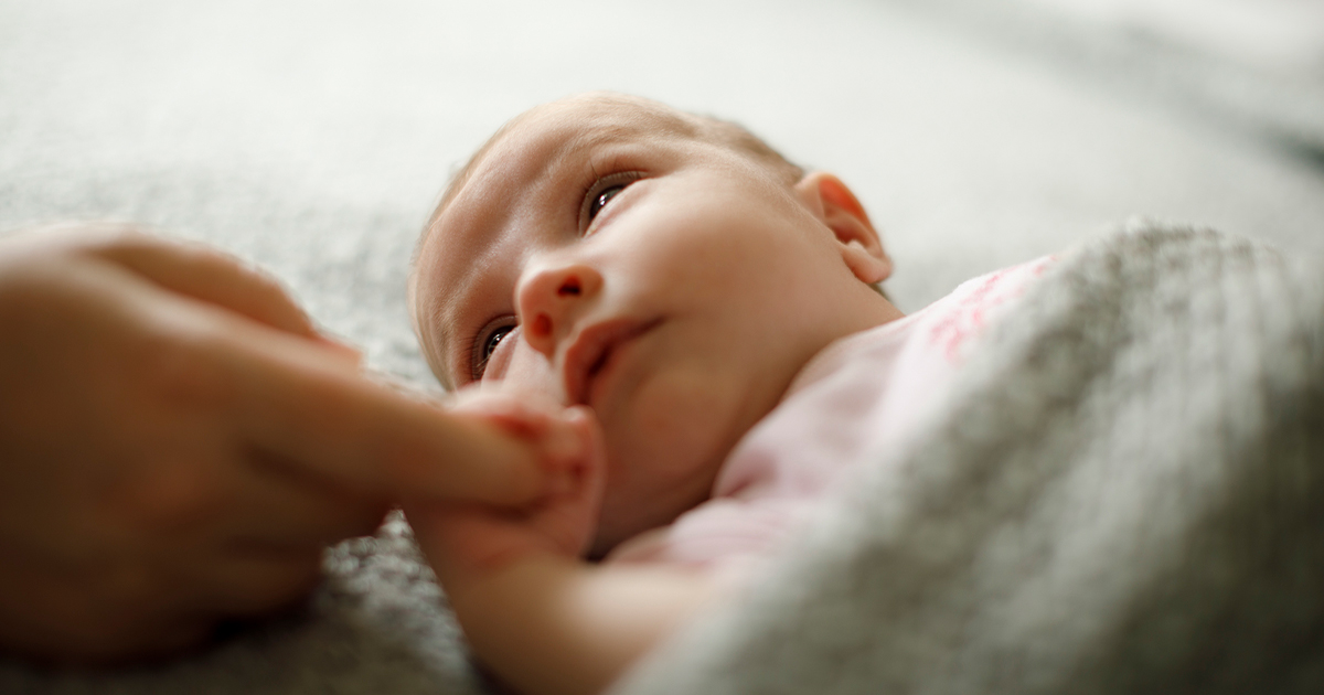 Spit-Up vs. Vomit in Babies | Enfamil