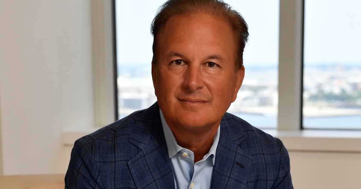 Warburg Pincus Returns to Edelman Financial Engines