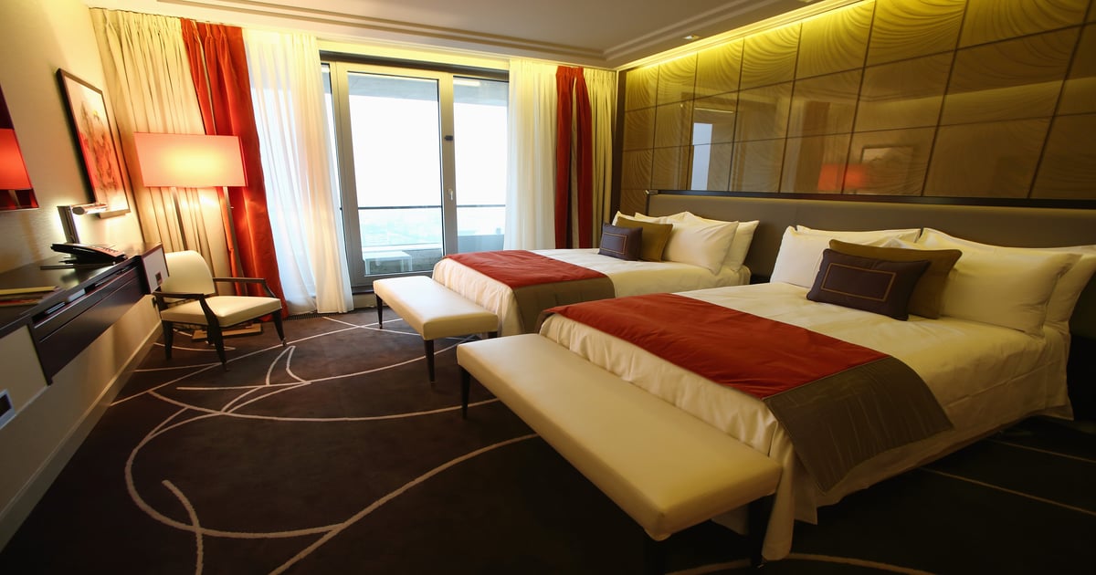 Anbang Sells Luxury Hotels to South Korea's Mirae for $5.8 Billion