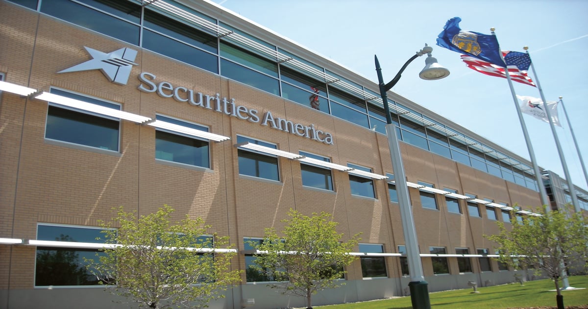 Securities America Adds 3 Teams From IBD Dumped by Allianz