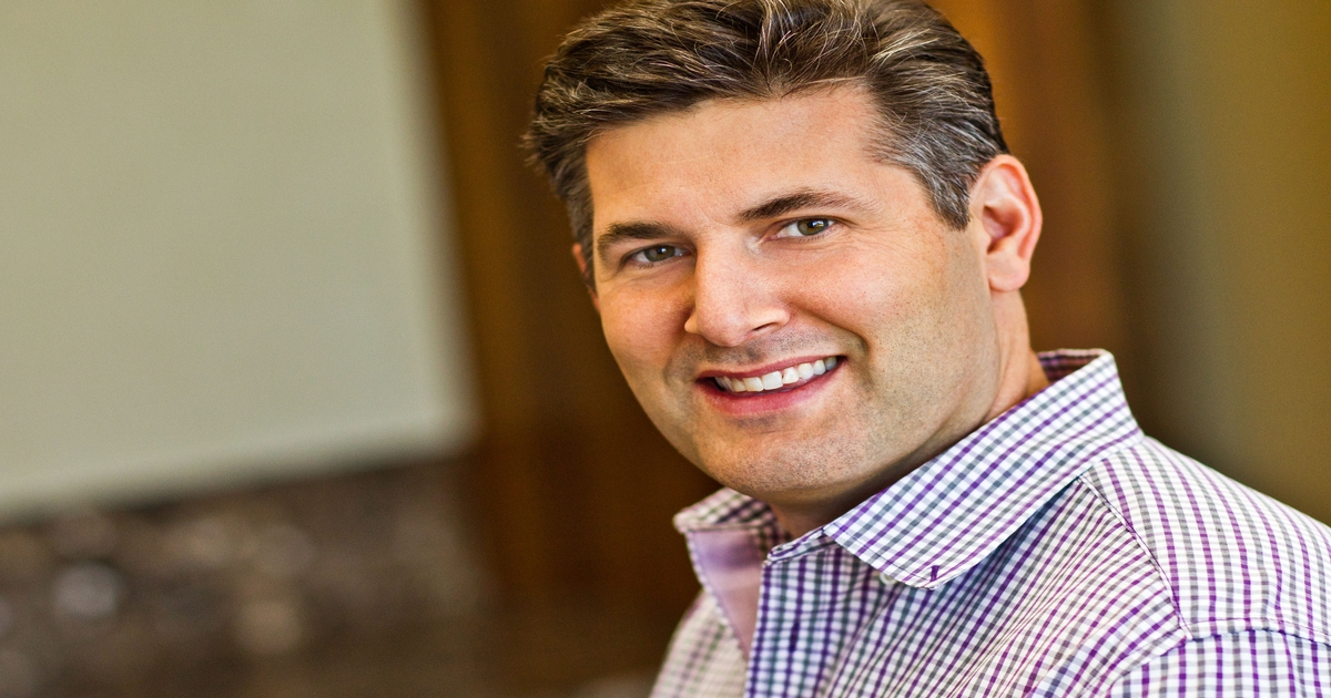 Industry Split on Schwab's Robo-Advisor