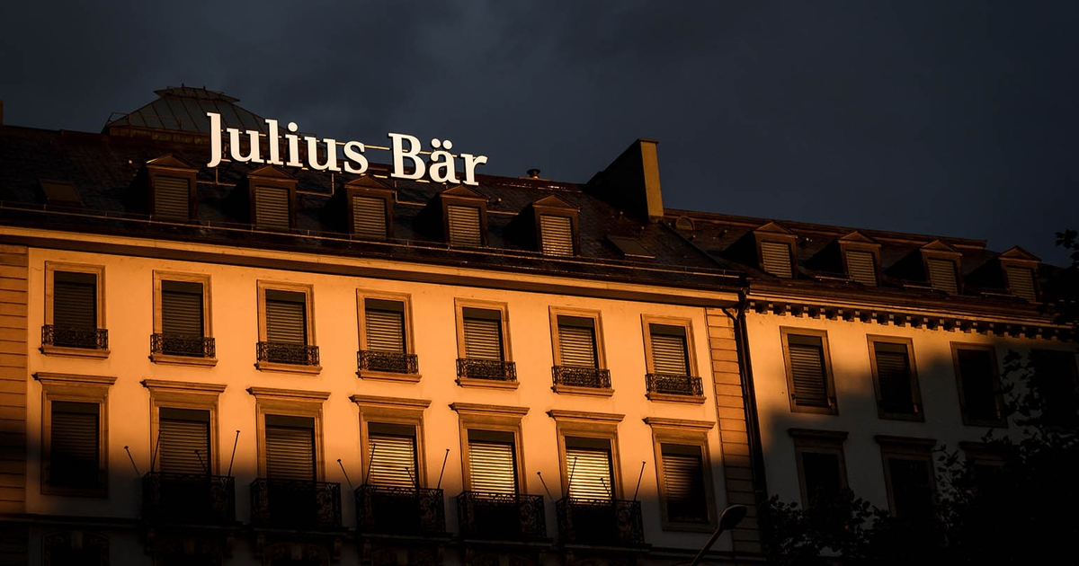 Julius Baer Braves ‘Bubble-Burst’ Moment in Crypto Wealth Push