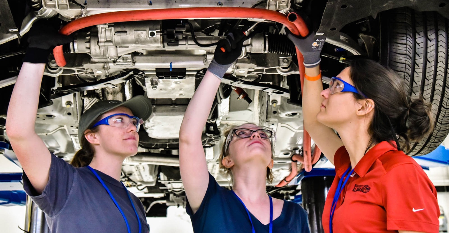 US Energy Dept., Stellantis Announce Battery Workforce Challenge