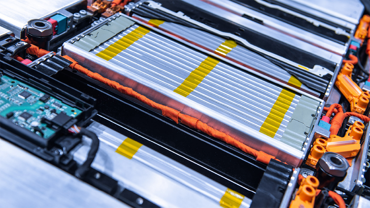 EV Battery Health Holds Up as Fast Charging Rises