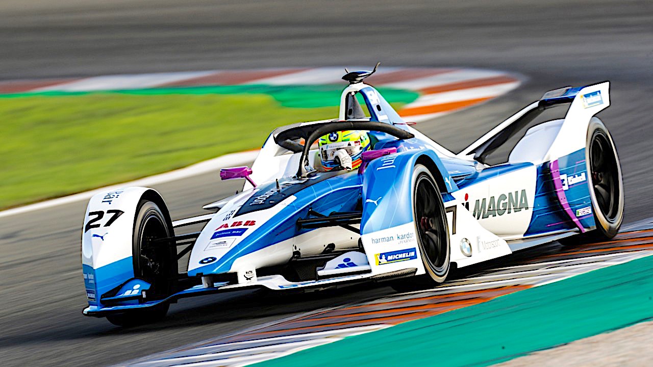 Racing Safety: Electric Vehicles vs. Gas-Powered Cars