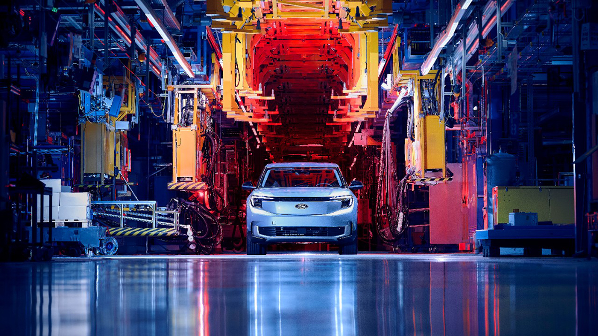 Ford Starts Mass Production of All-Electric Explorer in Cologne