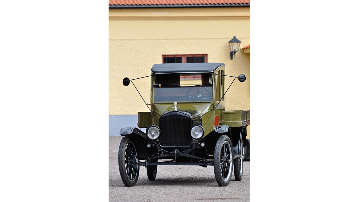 "Ford’s New ‘Model T Moment’: Redefining EV Strategy and Innovation"