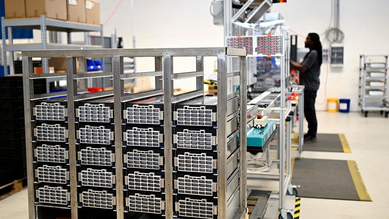 LGES Executive Discusses Battery Tech and EV Growth