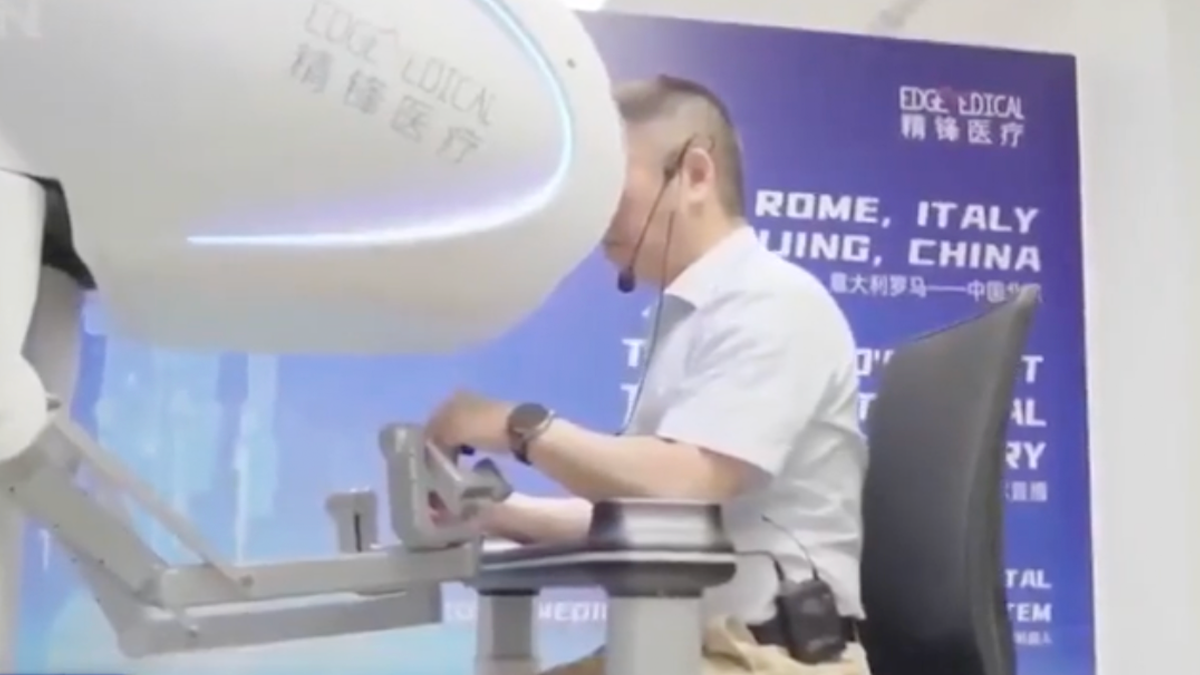 surgeon operating remotely