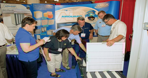 Clarcor Air Filtration - Model 2000-P and Model 4000-P Filter Housings