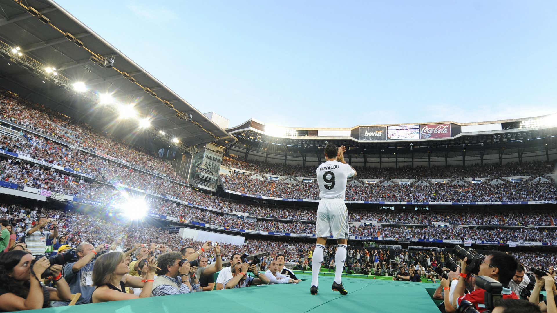 15+ Cristiano Ronaldo’s Iconic Moments At Real Madrid - Favology
