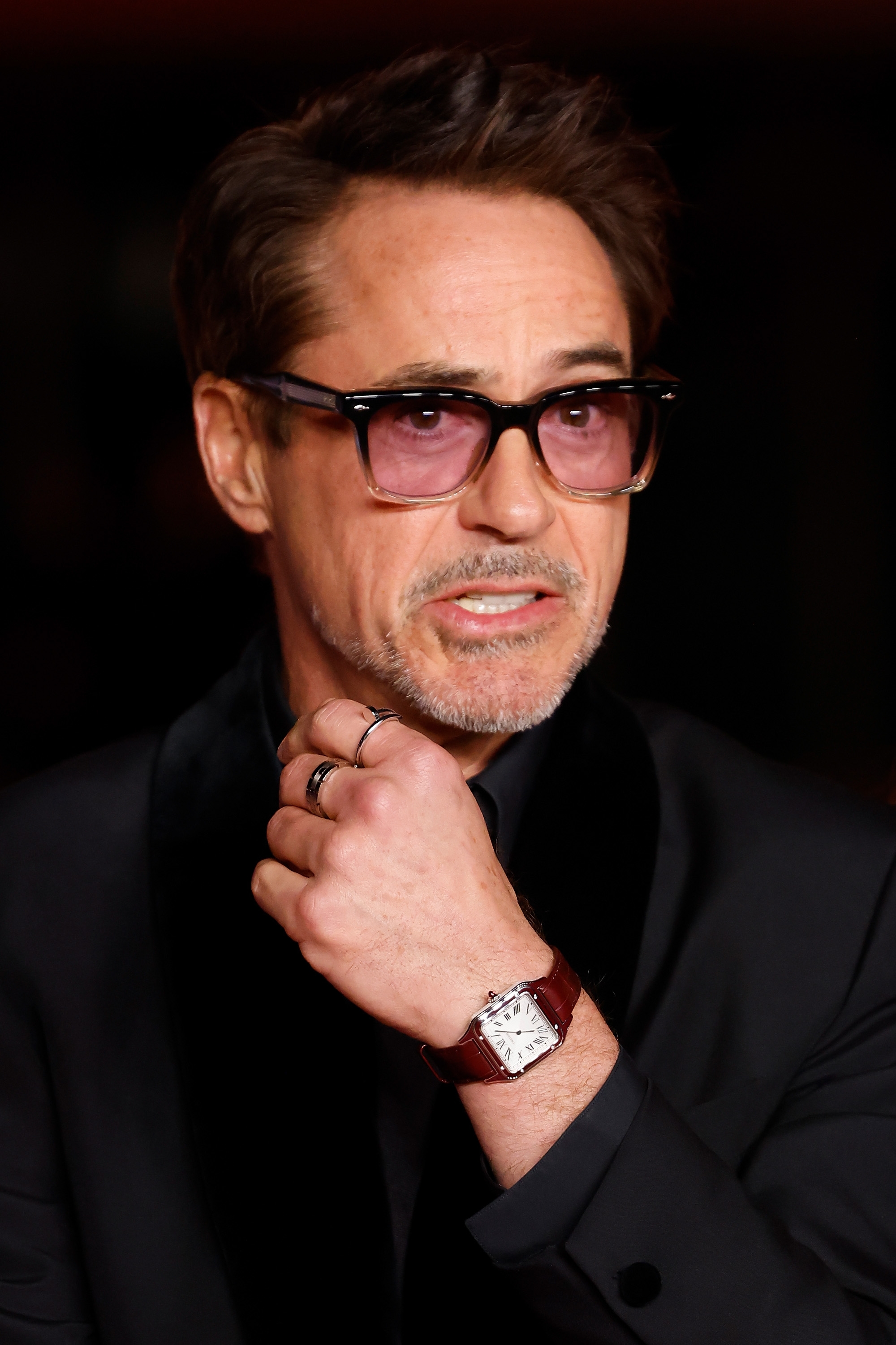 Robert Hang's Instagram, Twitter & Facebook on IDCrawl