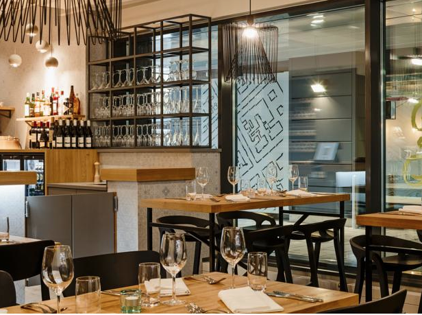Travels with Laura: Eat, drink & meet around the world