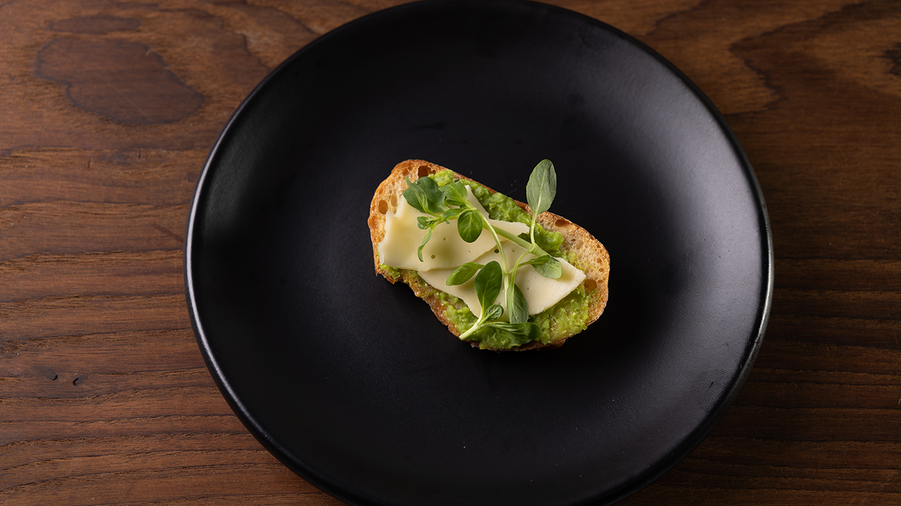 Spring Pea Toasts with Gouda