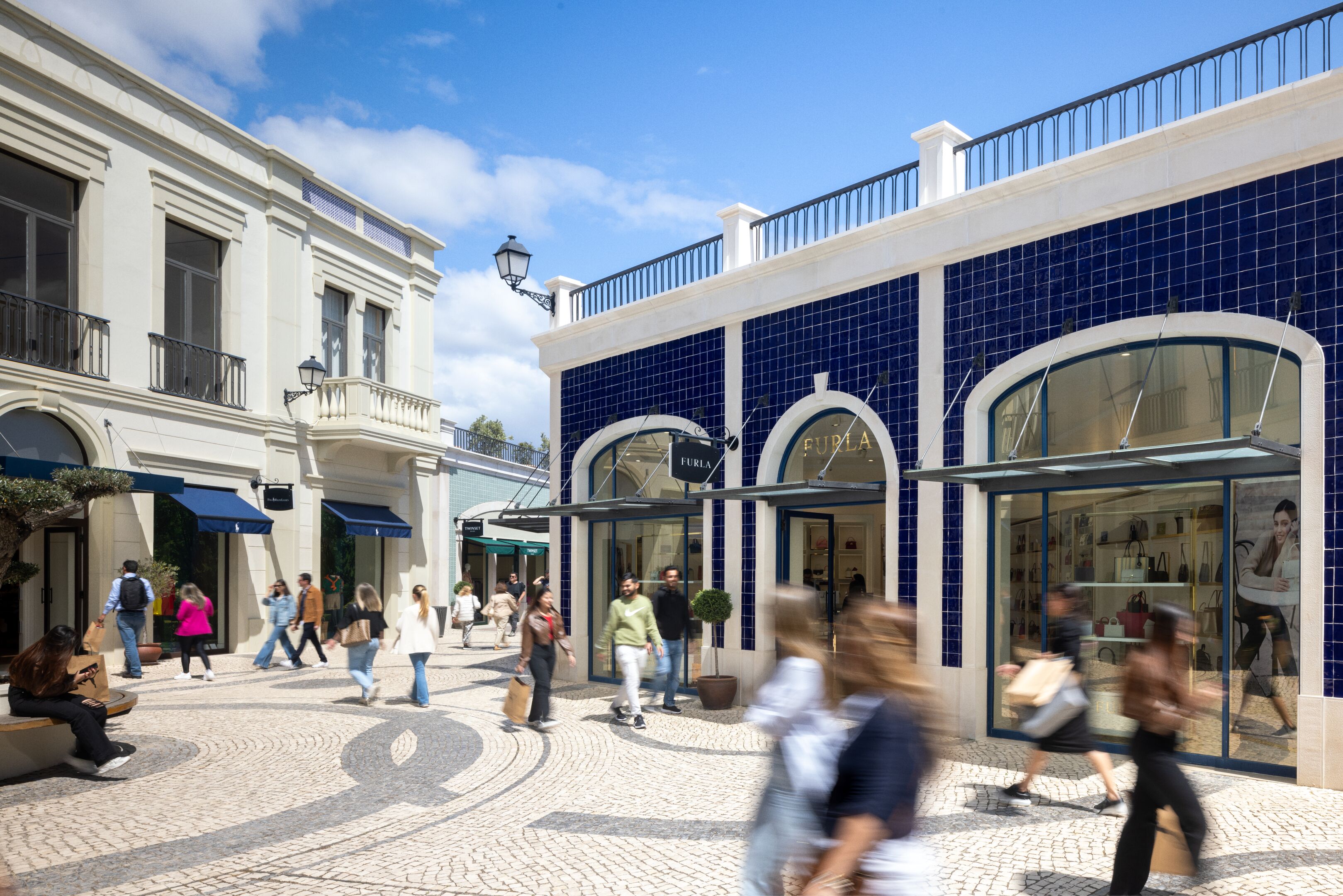 VIA Outlets brand sales rise to new high of € 1.45 billion | VIA Outlets