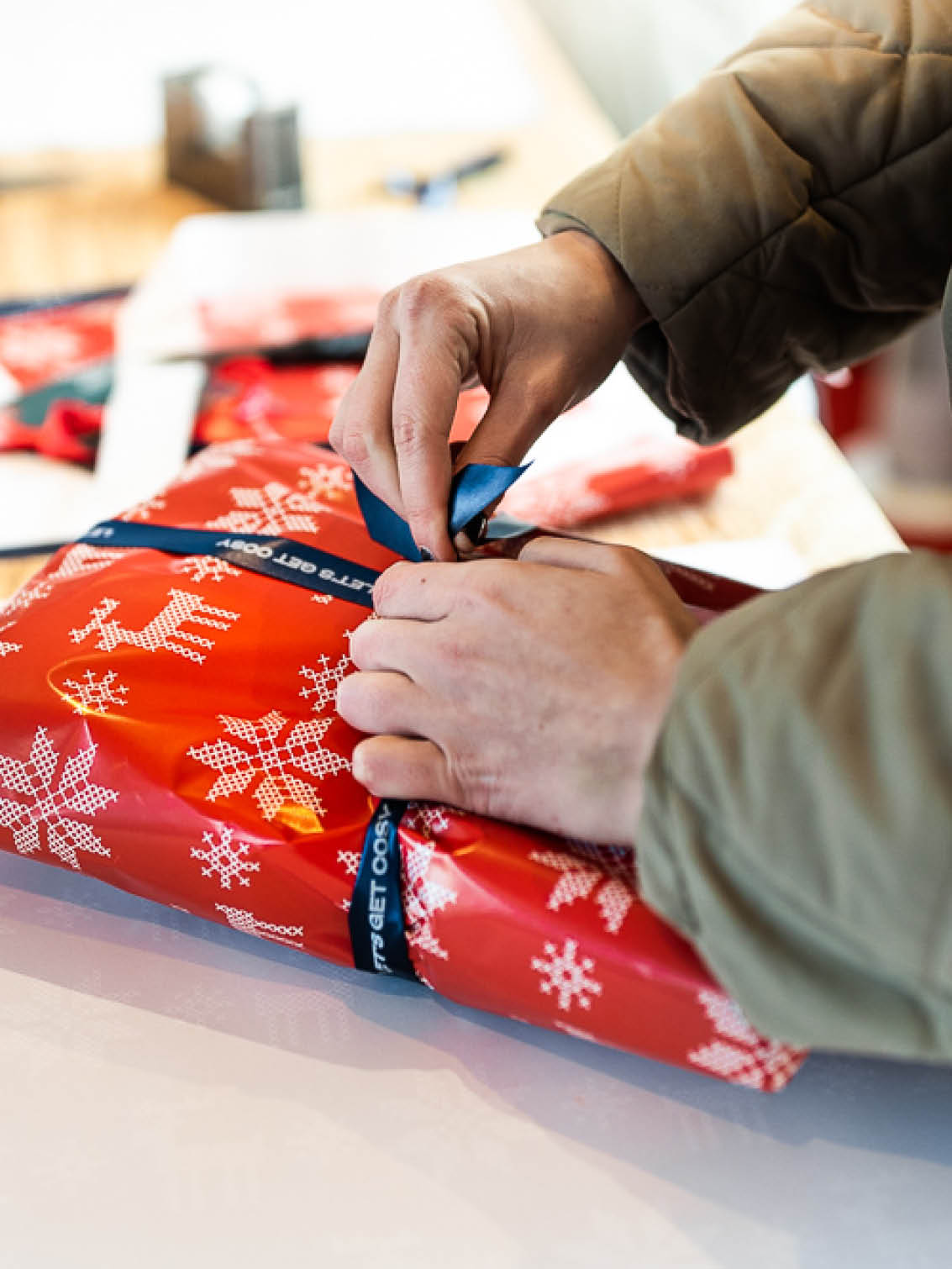 Gift Wrapping Stand | Vila do Conde Porto Fashion Outlet