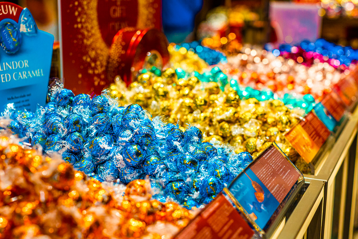 Lindt re-opening - Batavia Stad Fashion Outlet | Batavia Stad Fashion ...