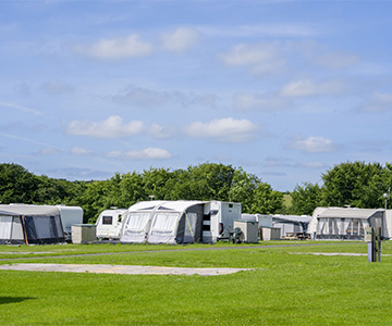 Seasonal Caravan Pitches & Touring | Park Holidays UK