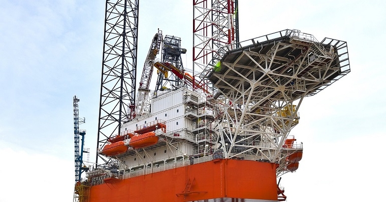 Offshore rig day rates moving upward