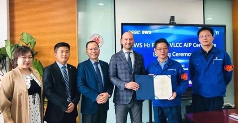 LNG/Hydrogen-fuelled VLCC design from SWS gets AiP