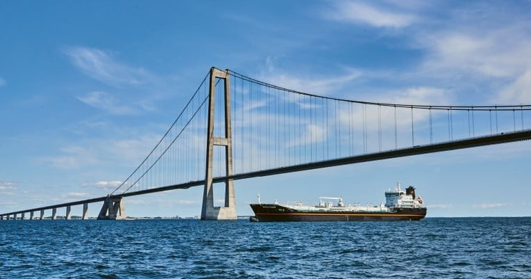 Monjasa introduces the largest tanker in the Panama Canal