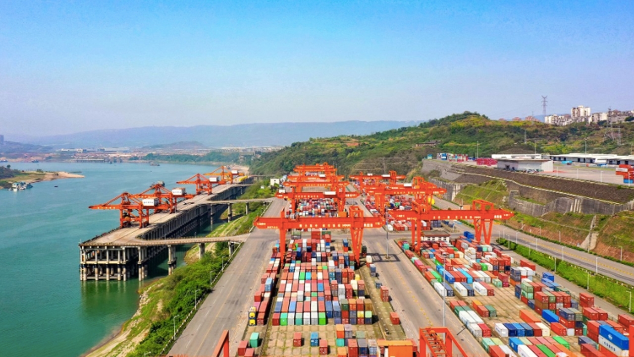 Shipping Ports and Logistics News | Seatrade Maritime News