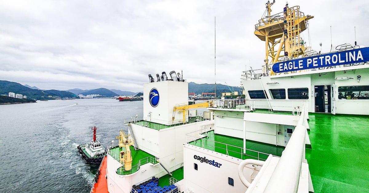 AET takes delivery a DP2 shuttle tanker for Petrobras