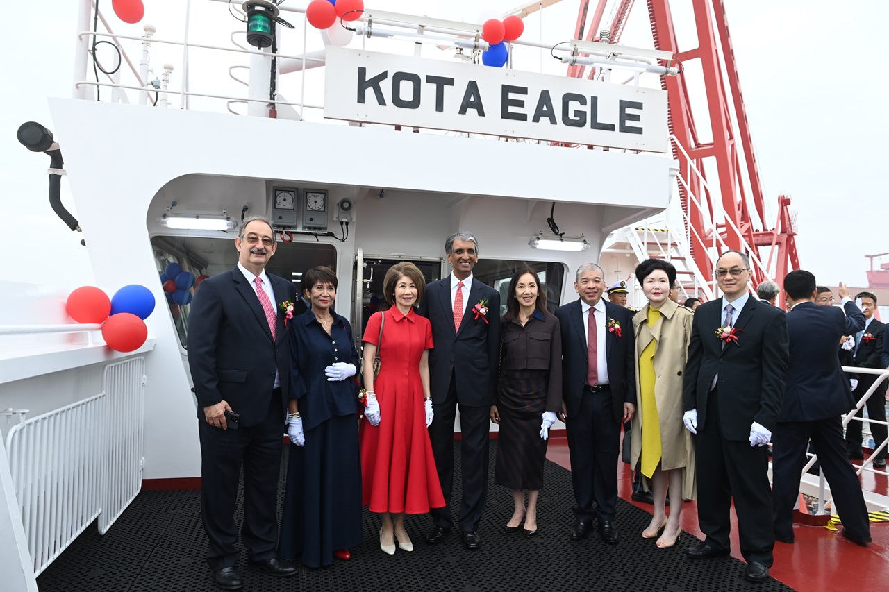Red letter day for PIL as it names largest vessels
