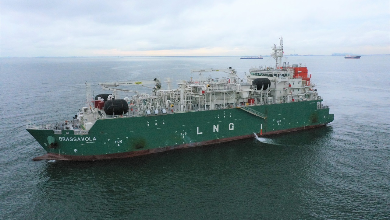 Offshore rig day rates moving upward