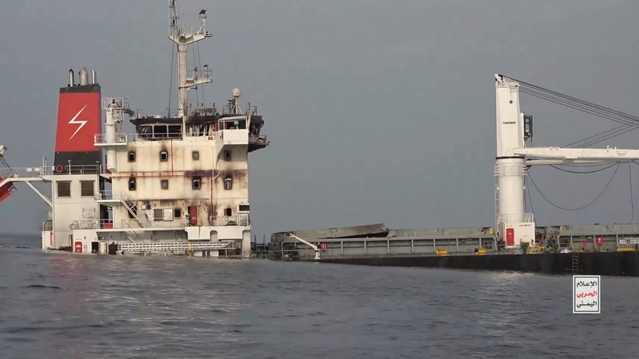 Top container lines reroute from Red Sea to avoid attacks