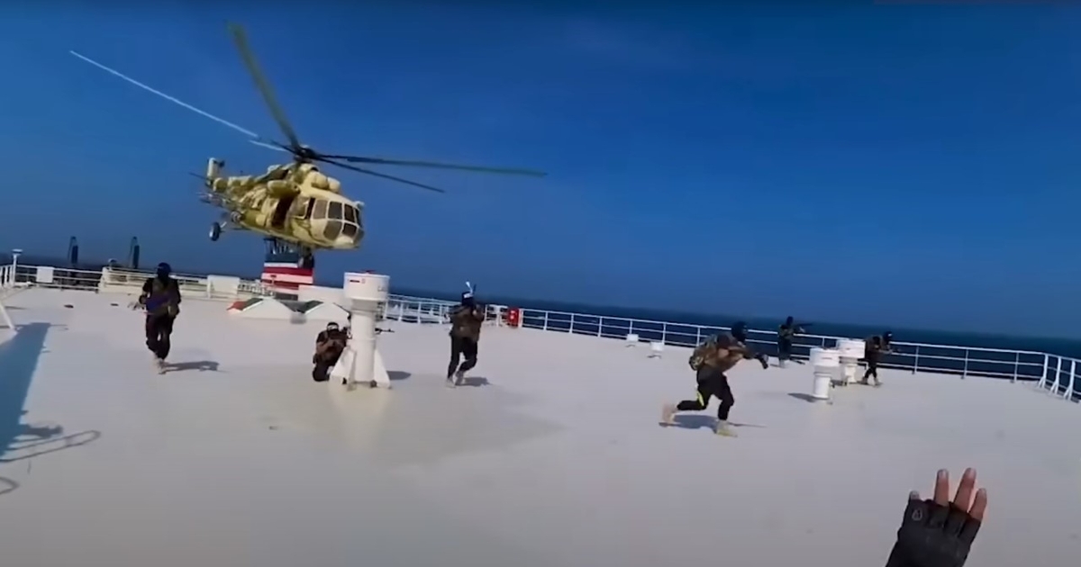 Galaxy Leader crew freed