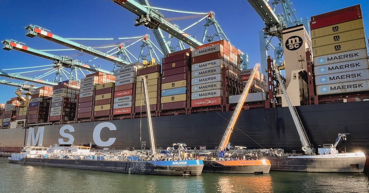 Rotterdam bunkered 52% more LNG in 2024 as total bunker volume slipped