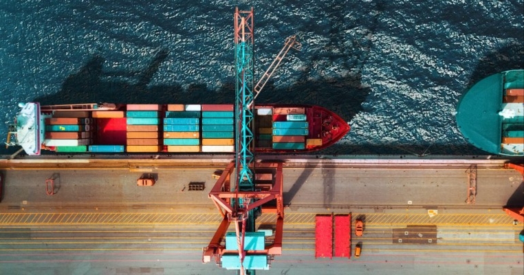 Container lines commit to 100% e-bill of lading adoption by 2030