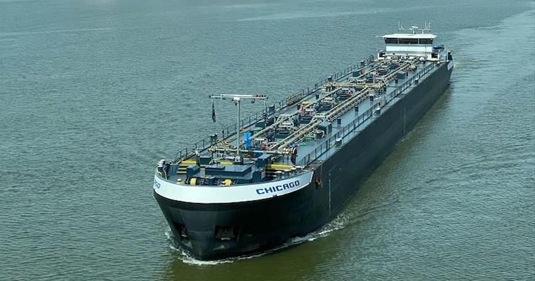 First methanol dual-fuel bunker barge to be deployed in Rotterdam