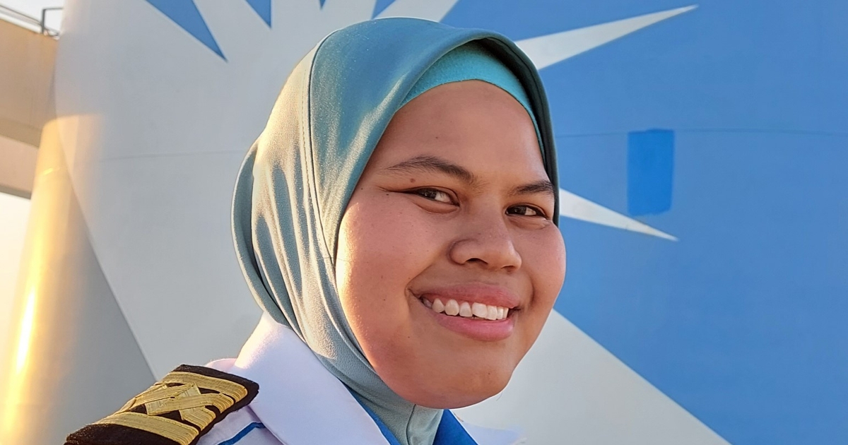 Eaglestar celebrates its first female ship captain