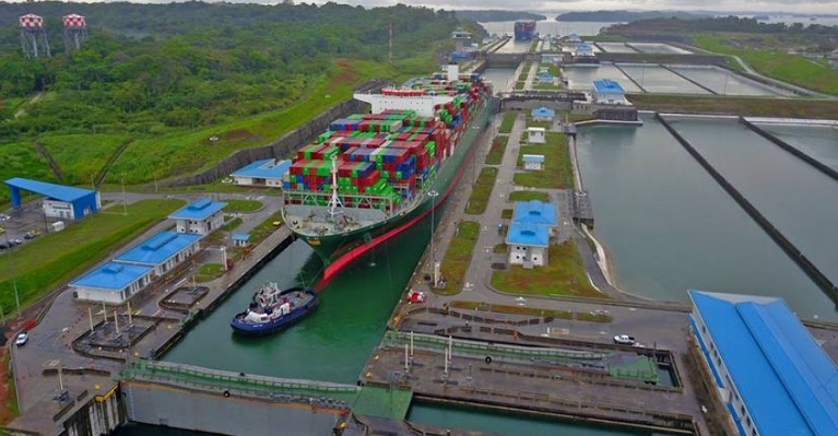 Panama Canal increases draught for neo-panamax locks