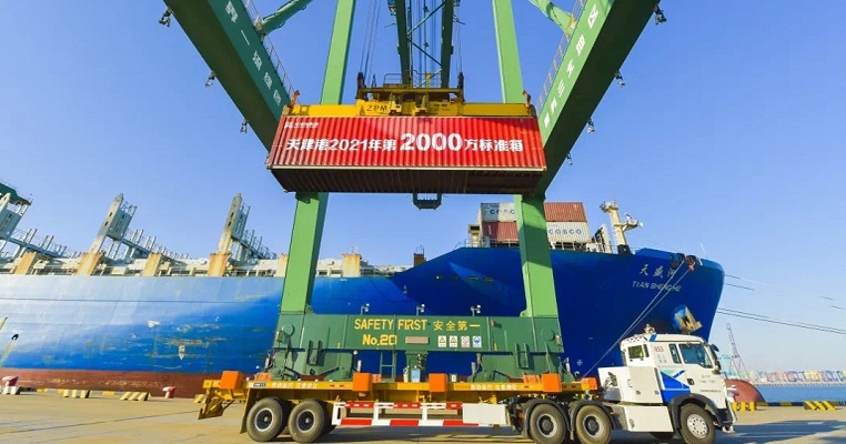 Container volume at Tianjin port tops 20 million teu