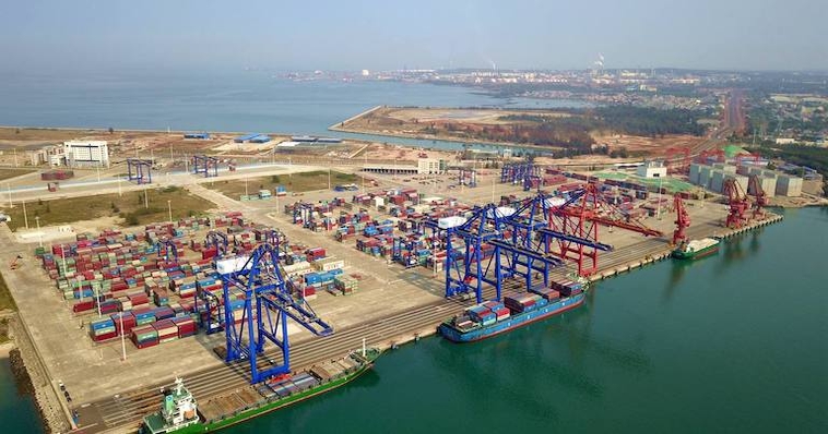 Yangpu port to add five new large-size container berths
